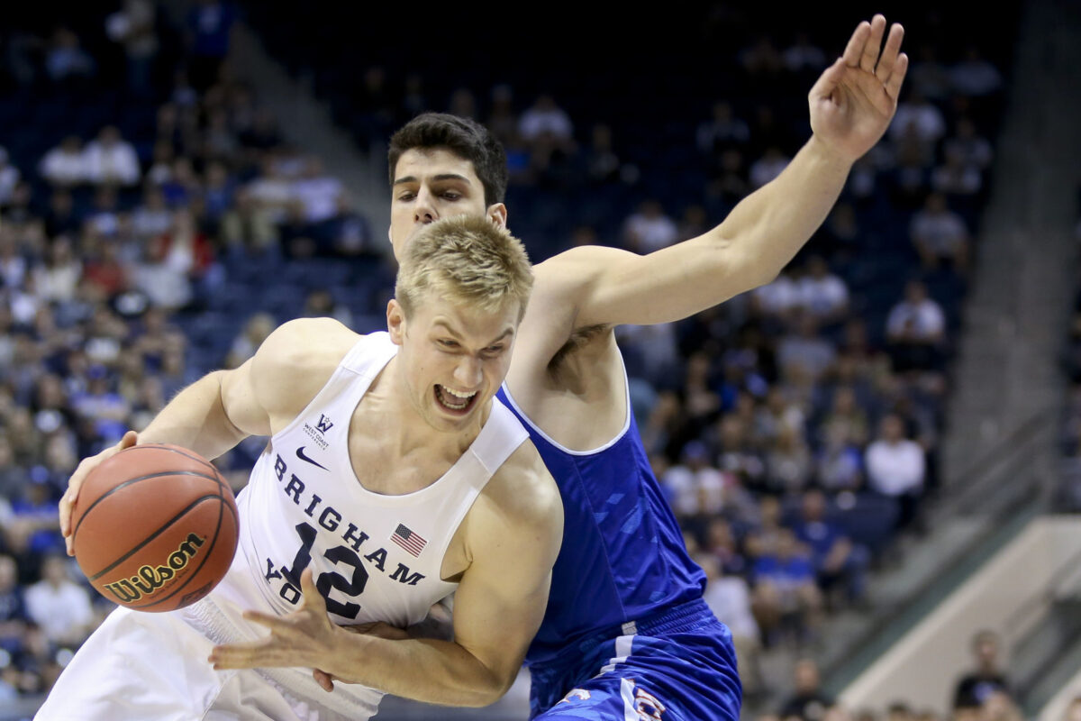 Sacramento Kings sign former BYU standout Eric Mika | News, Sports ...